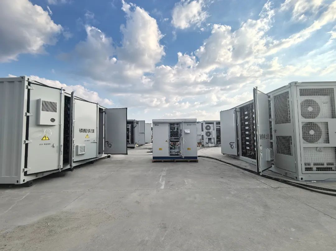 合容新能源-嘉峪关500MW/1000MWh独立储能项目25MW超级电容储能系统成功发运-碳索储能网